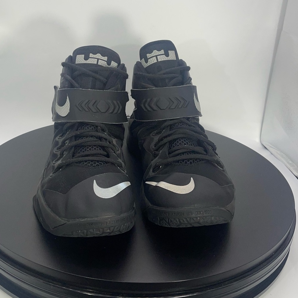Nike Lebron James Soldier 8 Reflective Sneakers - Gem